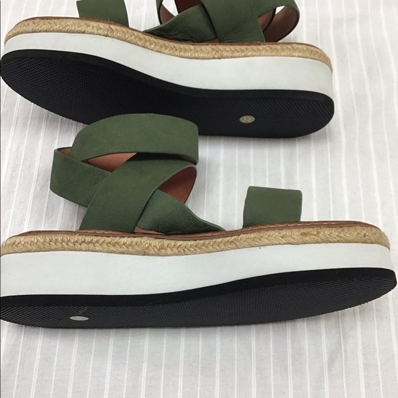 Alias Mae | Shoes | Alias Mae Olive Ankle Strap Platform Sandals | Poshmark